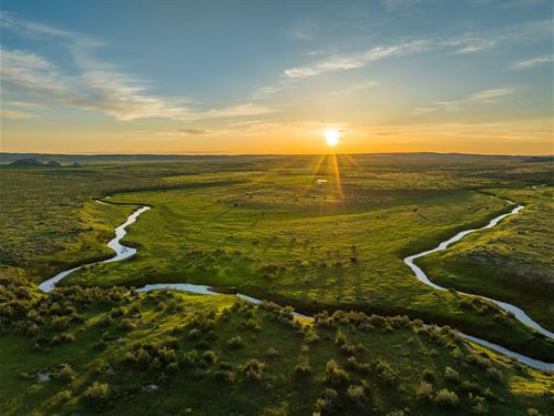 Wyoming Ranches for Sale : RANCHFLIP