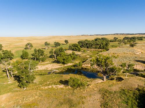 Wyoming Ranches for Sale Over 1,000 Acres